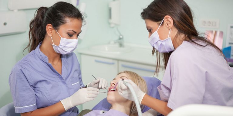 Pulizia dei denti Roma EUR | Dott.ssa Cristina Greco